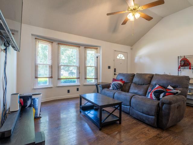 3234 Tabby Dr