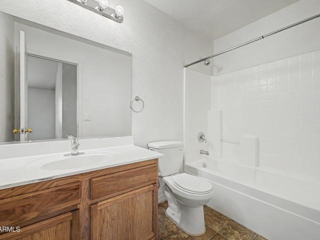 3234 w pecan road
