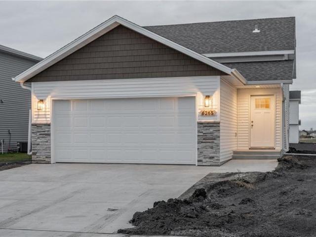 3234 36th Ave S, Moorhead, MN 56560