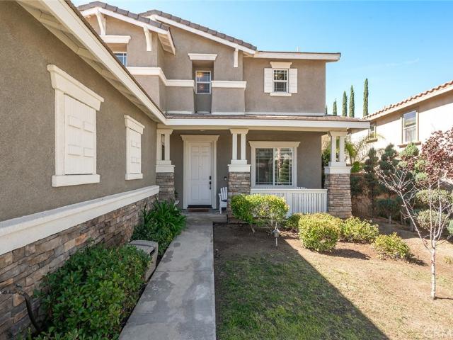 32353 Clear Water Dr, Lake Elsinore, CA 92532 | MLS #PW26021