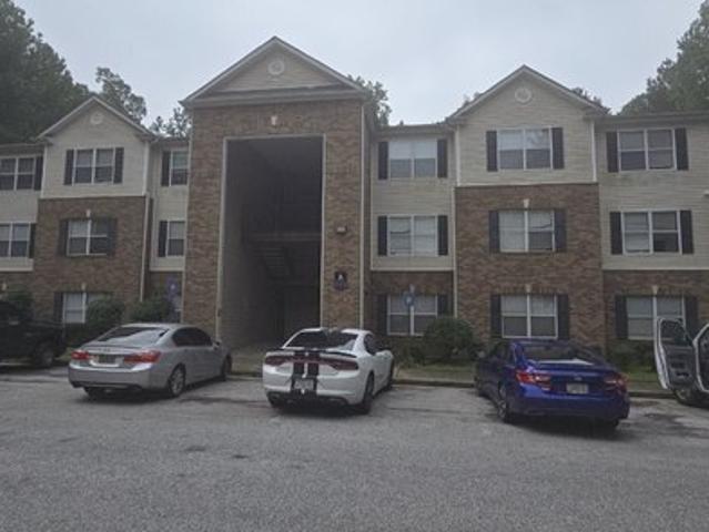 3235 Fairington Dr, Lithonia, GA 30038