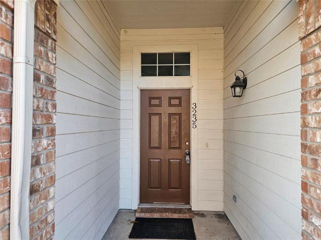 3235 Guadaloupe