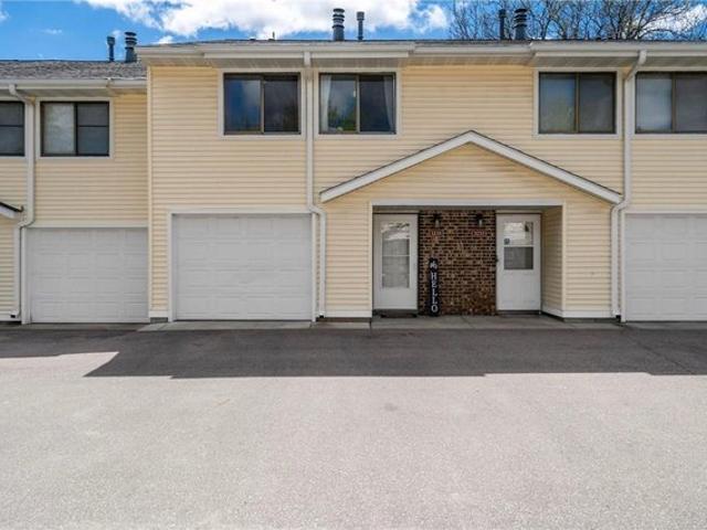 3235 Hill Ridge Dr, Eagan, MN 55121