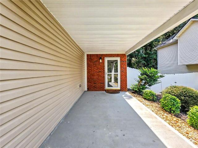 3235 Liberty Commons Drive NW