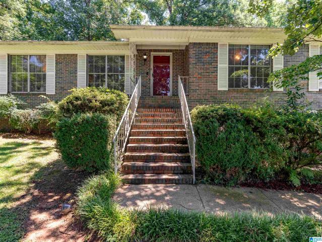 3235 Rockbay Circle