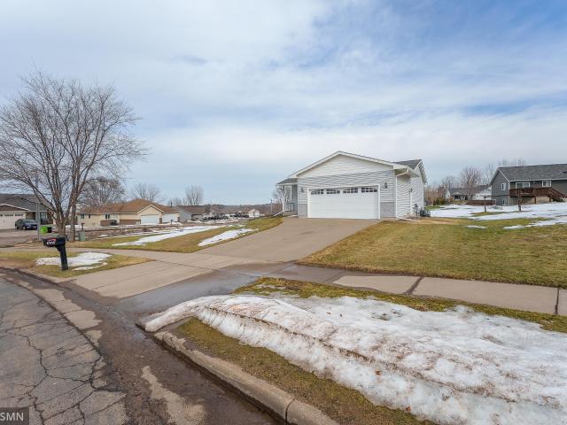 3235 West Ridge Drive