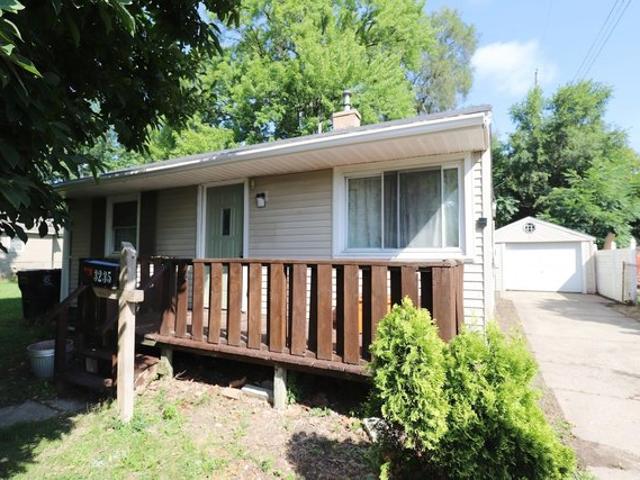 3235 Whittier Ave, Flint, MI 48506