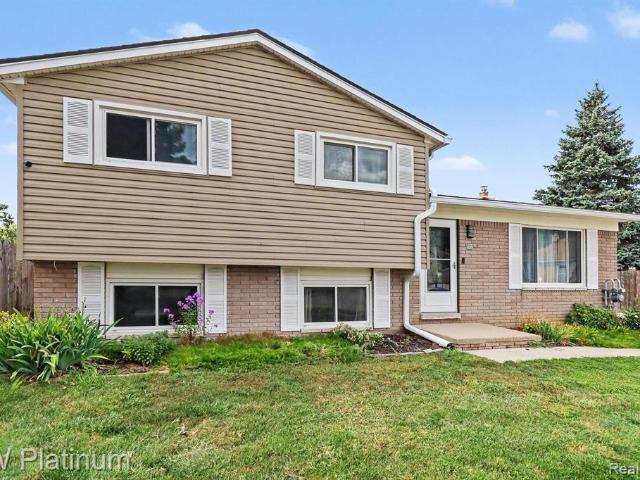 32369 Norwich Court
