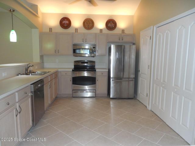 3236 Argo Ct, Indialantic, FL 32903 | MLS #1076
