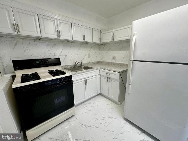 3236 Guilford Street # 2