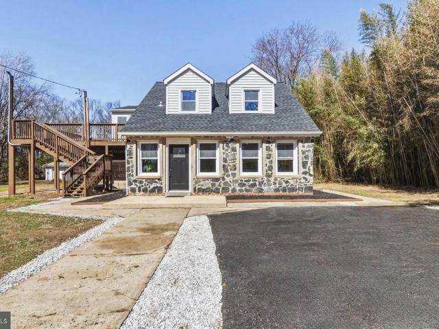 3236 George Street