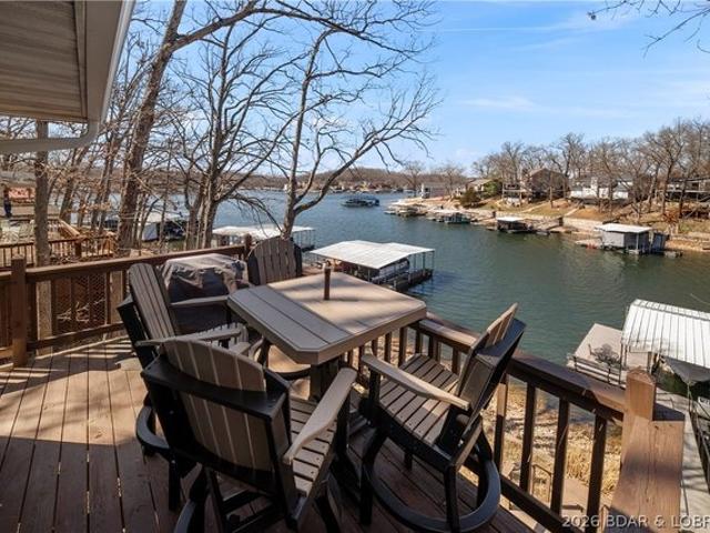 32373 Island View Rd, Gravois Mills, MO 65037