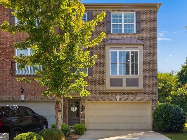 3237 Greenwood Oak Dr, Peachtree Corners, GA 30092