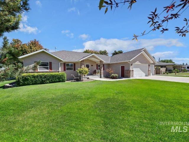 3237 Highlawn Drive