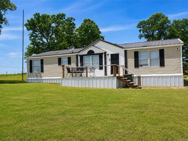 3237 Hometown Rd, Ardmore, OK 73401