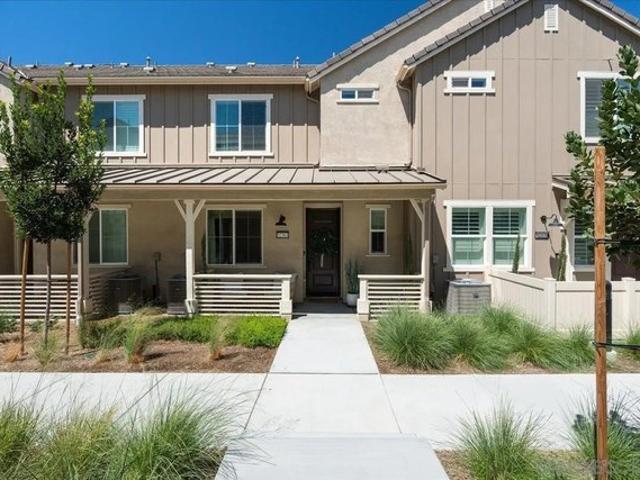 32383 Tannat Dr, Temecula, CA 92591