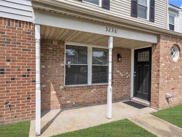 3238 Manor Glenn CT