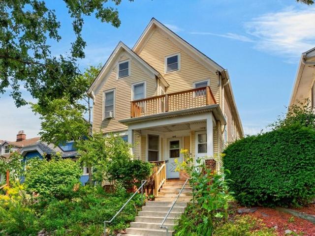 3238 N Cambridge Ave Unit 3240, Milwaukee, WI 53211