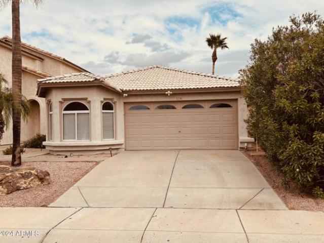 3238 E Kristal Way, Phoenix, AZ 85050