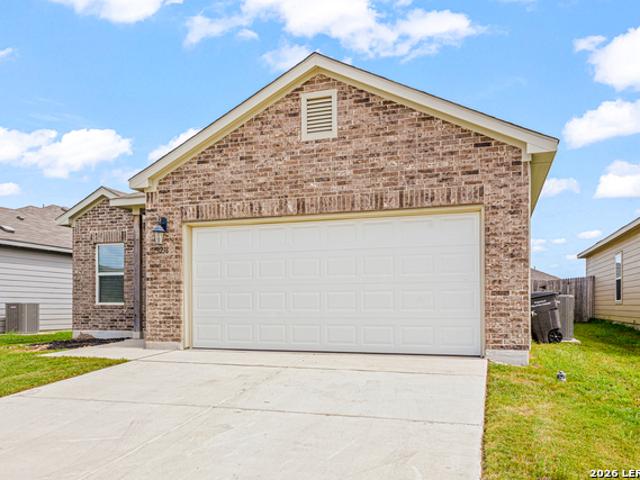 3238 Farm Oak