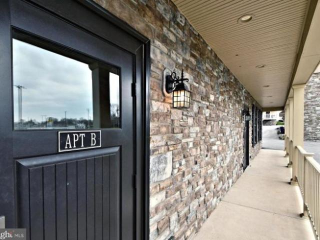 3238 Ridge Pike #UNIT B, Eagleville, PA 19403