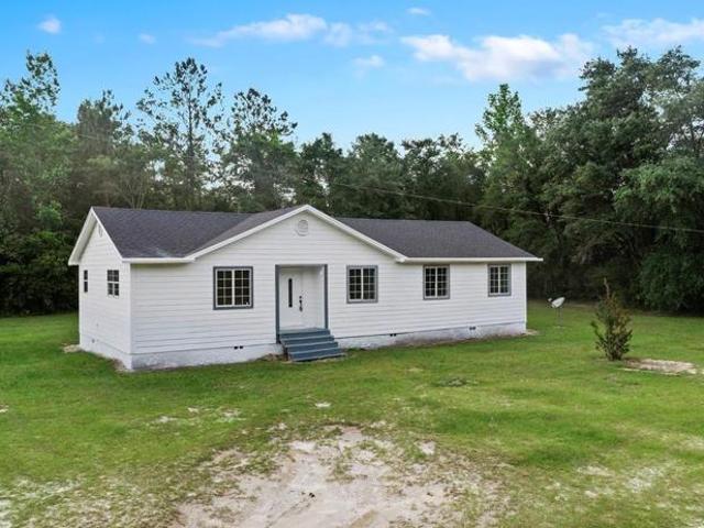 3239 Oblong Circle, Marianna, FL 32446