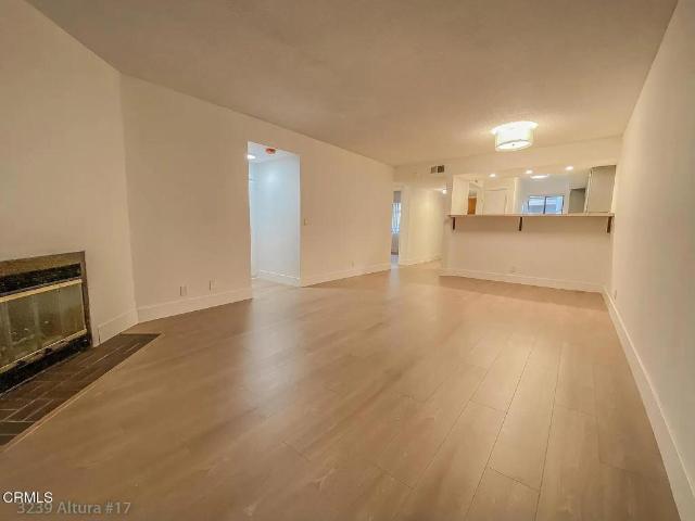 3239 Altura Avenue 11