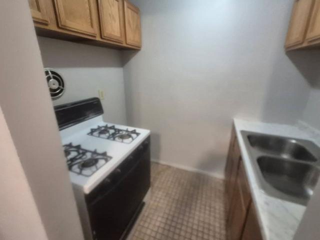 3239 Bishop Street 1 Bedroom Apartment for Rent at 3239 Bishop St, Cincinnati, OH 45220 Clifton