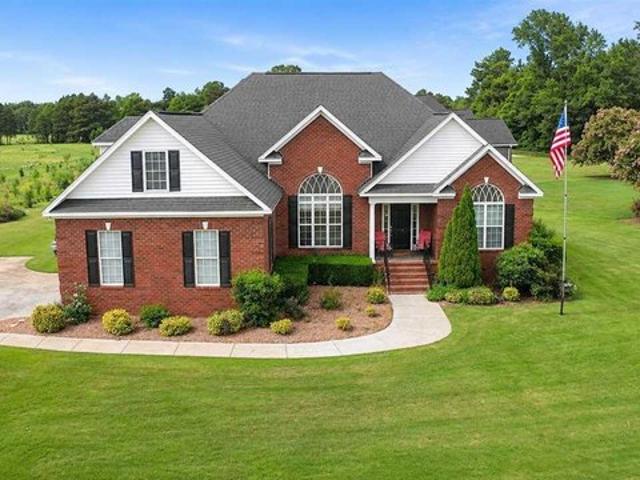 3239 Black Heath Dr, Florence, SC 29505
