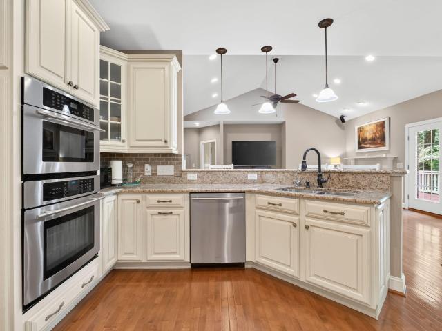 3239 Coventry Court
