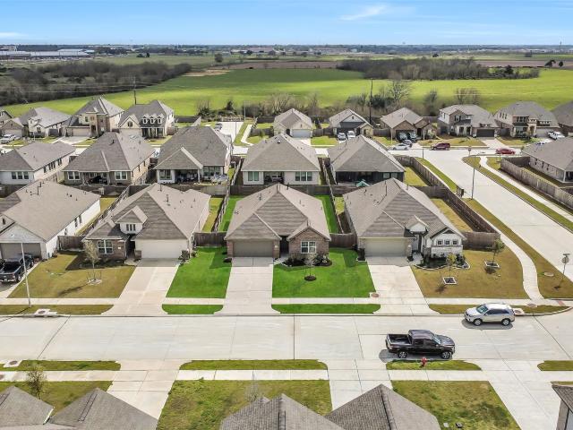 32303 Cedar Crest Drive