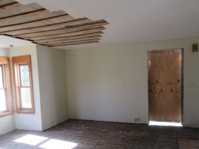 32300 White St, Kirkland, IL 60146 | MLS #12505 | Compass