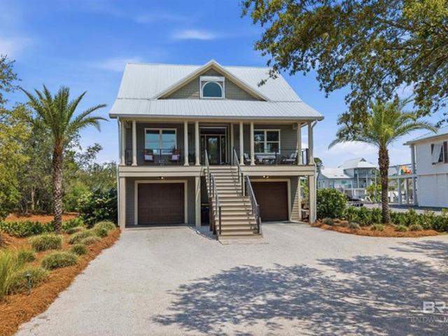 32301 River Rd, Orange Beach, AL 36561