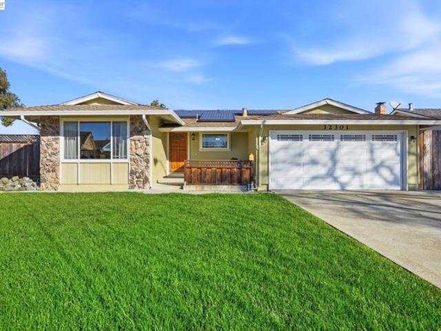32301 Ruth Ct, Union City, CA 94587