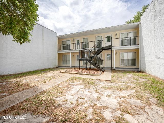 3230 Cumberland Road