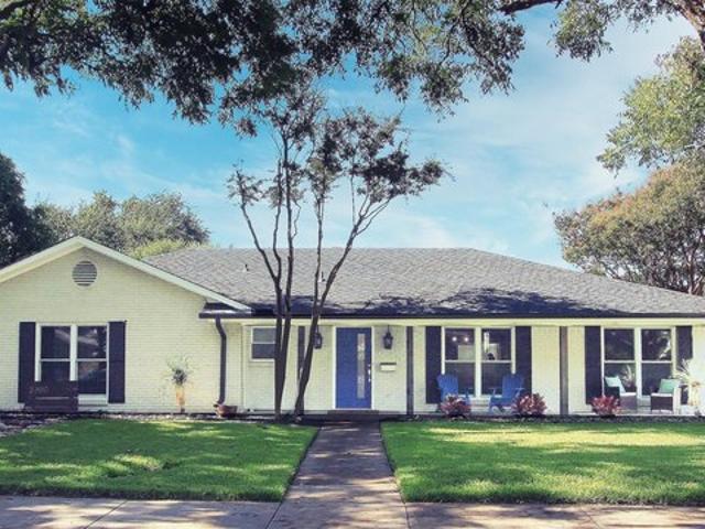 3230 Camelot Dr, Dallas, TX 75229