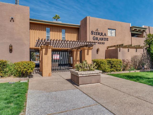 3230 E Pinchot Ave, Unit 16, Phoenix, AZ 85018 | MLS #6983