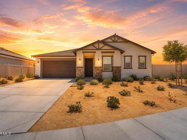 3230 Emerald Ln, Lancaster, CA 93535