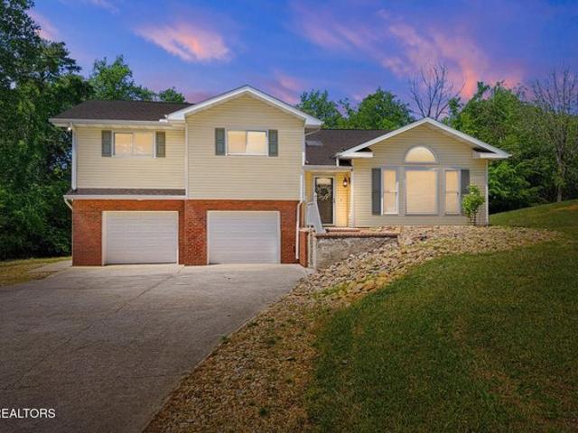 3230 Four M Cir, Kodak, TN 37764