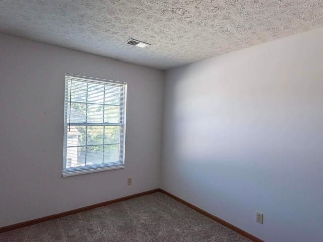 3230 John Hinkle Pl, Unit D11, Bloomington, IN 47408 | MLS #202540