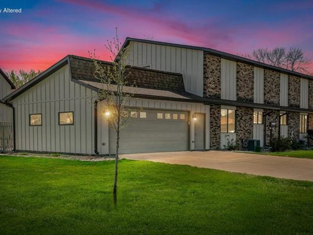 3230 Lauderdale Ct, La Crosse, WI 54603
