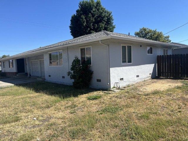 3230 Plymouth Rd, Stockton, CA 95204