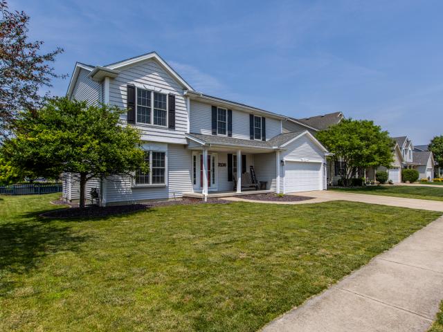 3230 Turquois Way, Normal, IL 61761 | MLS #12610 | Compass