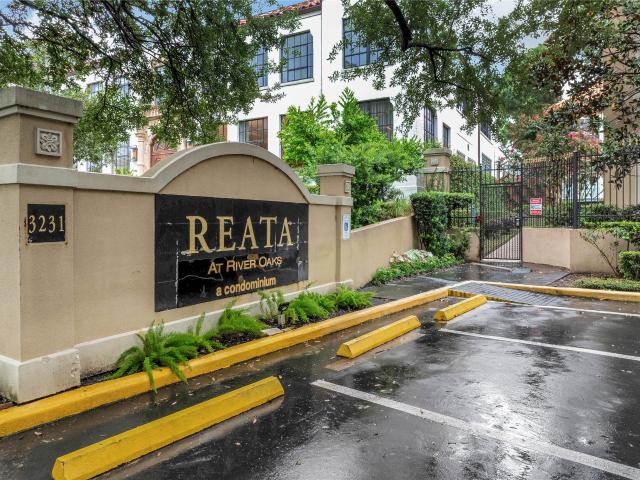 3231 Allen Parkway 1210