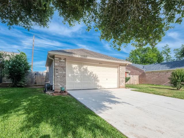 3231 E Heatherock Circle