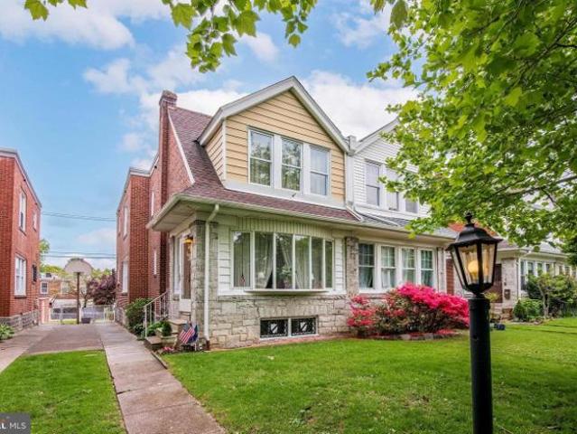 3231 Fuller St, Philadelphia, PA 19136