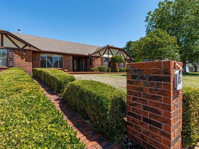 3231 Stonybrook Rd, Oklahoma City, OK 73120