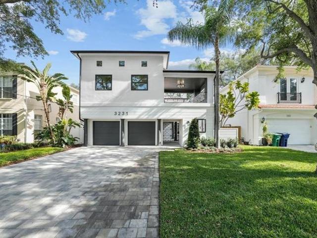 3231 W Lawn Ave, Tampa, FL 33611