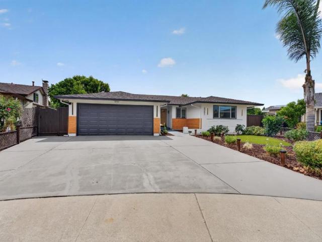3231 Wellcroft Court