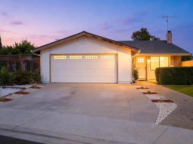 32321 Pollux Ct, Union City, CA 94587